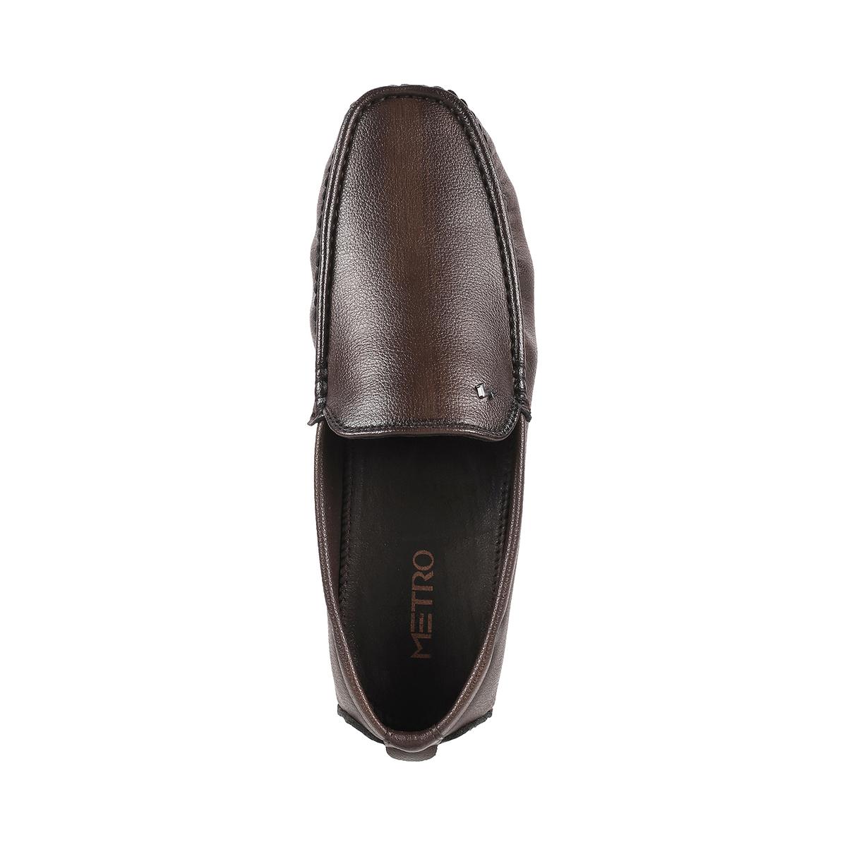 Buy Metro Brown Casual Loafers Online | SKU:71-8609-12-42 - Metro Shoes